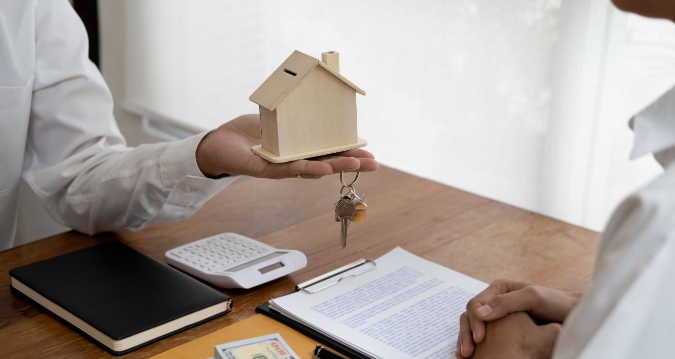 Hidden Mortgage Fees and How to Avoid Them? | reAlpha Tech Corp. (AIRE)